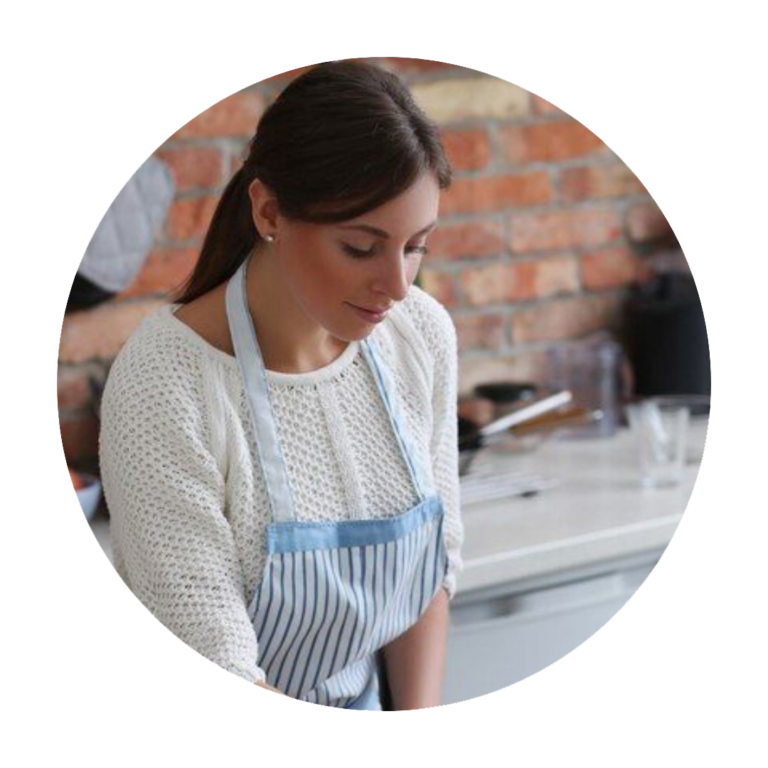 Garlic Butter Steak Bites and Mash – Kitchen Lap